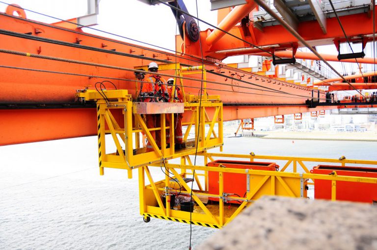 Crane track on a steel girder | Bemo Rail expert in Rail Technology