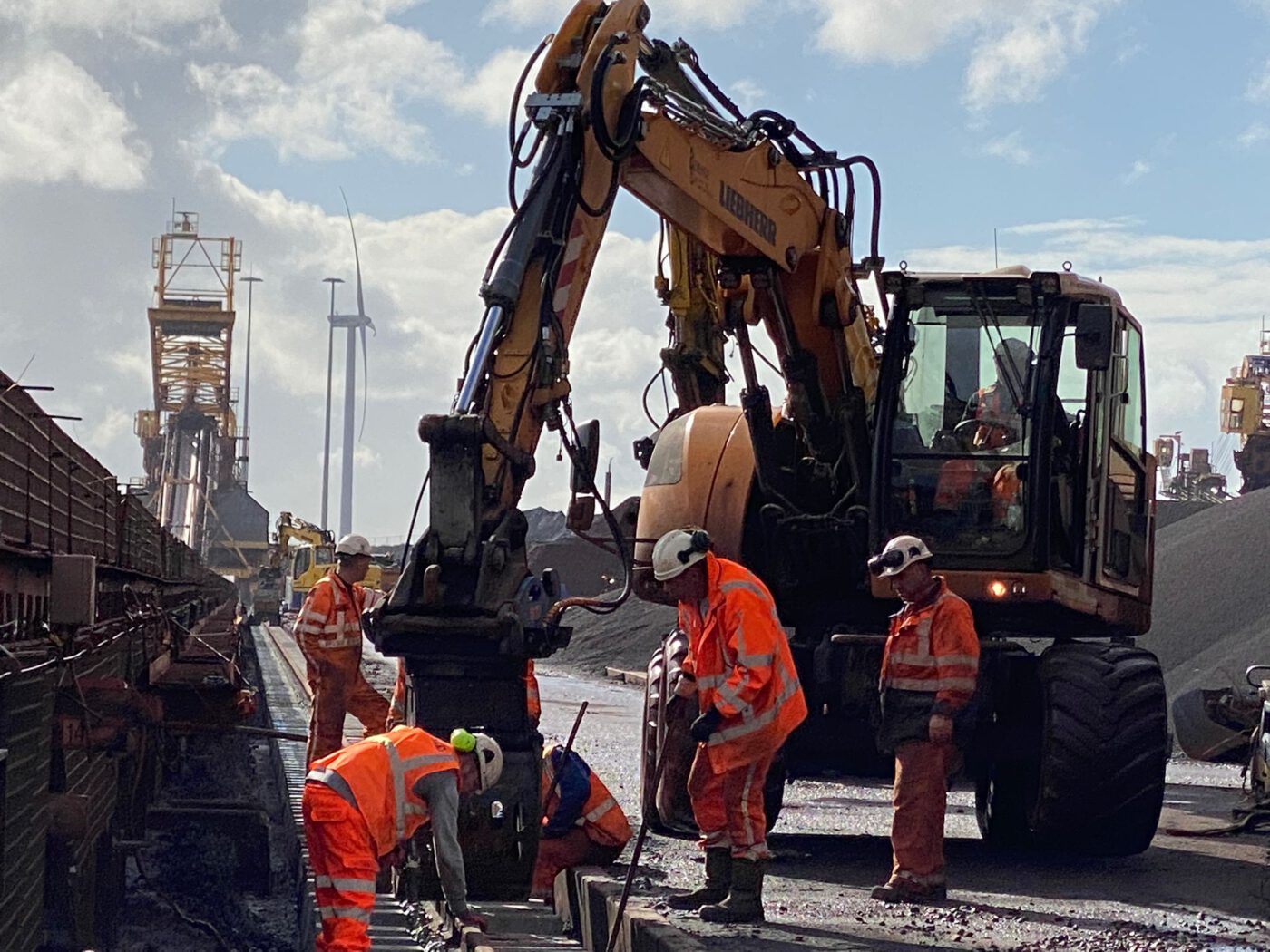 Renovating an old crane track - Bemo Rail